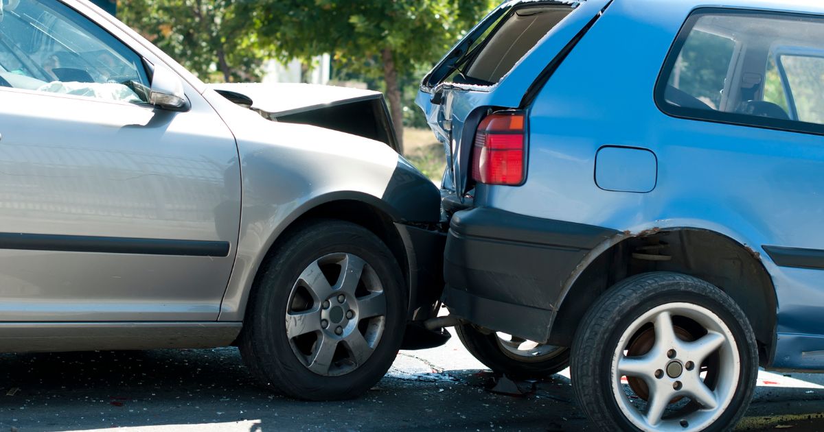 Who Can Be Held Liable for a Rear-End Collision? 609-926-3300